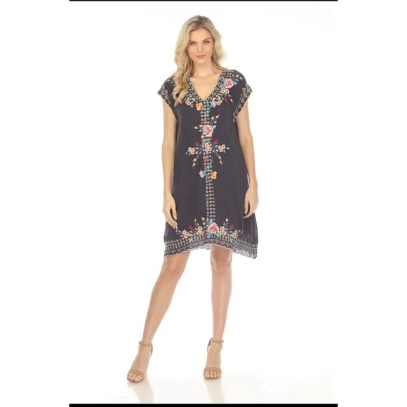 Johnny Was | Dresses | Johnny Was Keva Floral Embroidered Tunic Dress ...